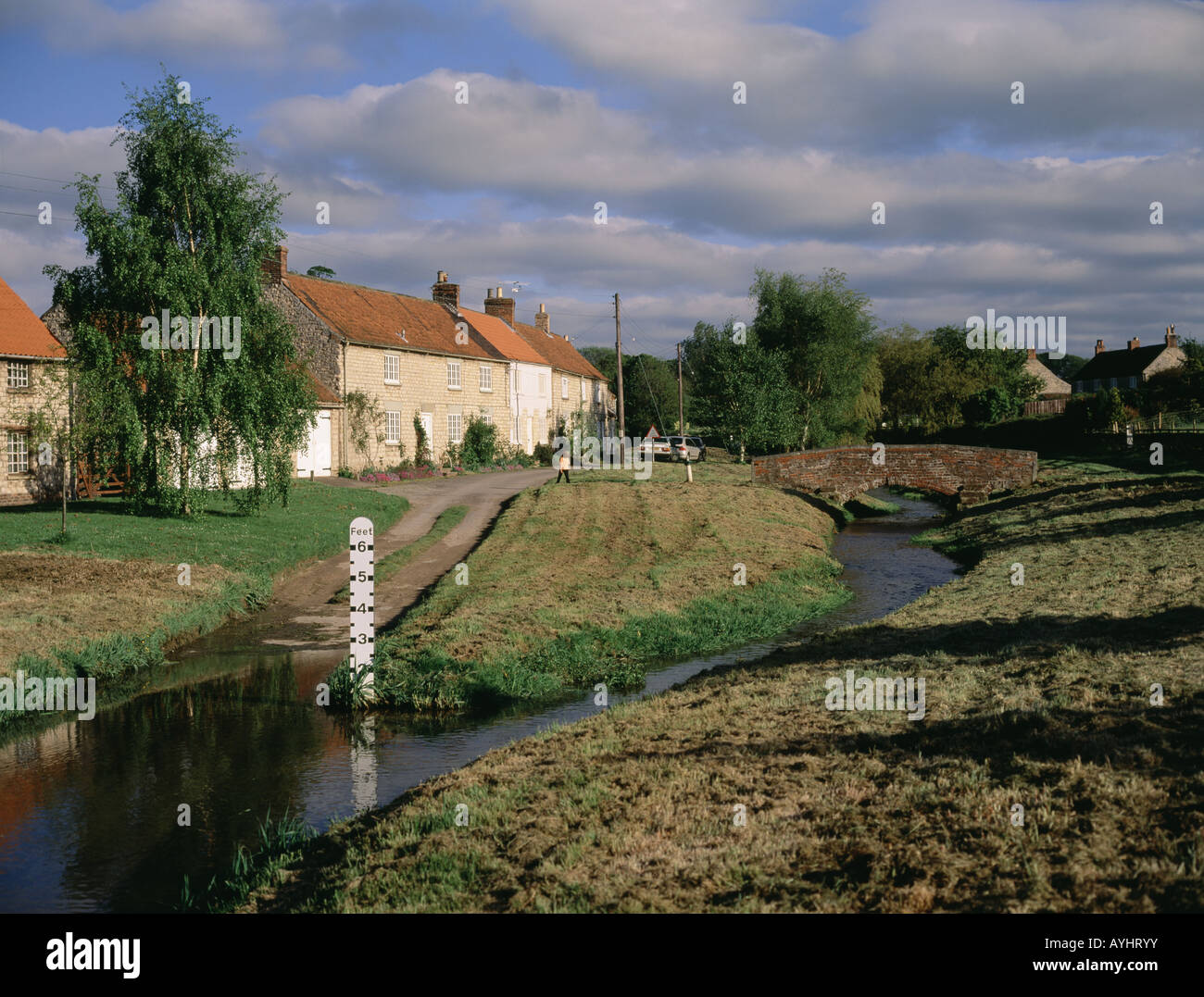 Settrington village hi-res stock photography and images - Alamy