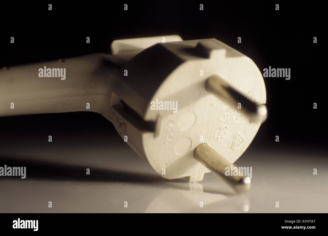 Stromstecker hi-res stock photography and images - Alamy