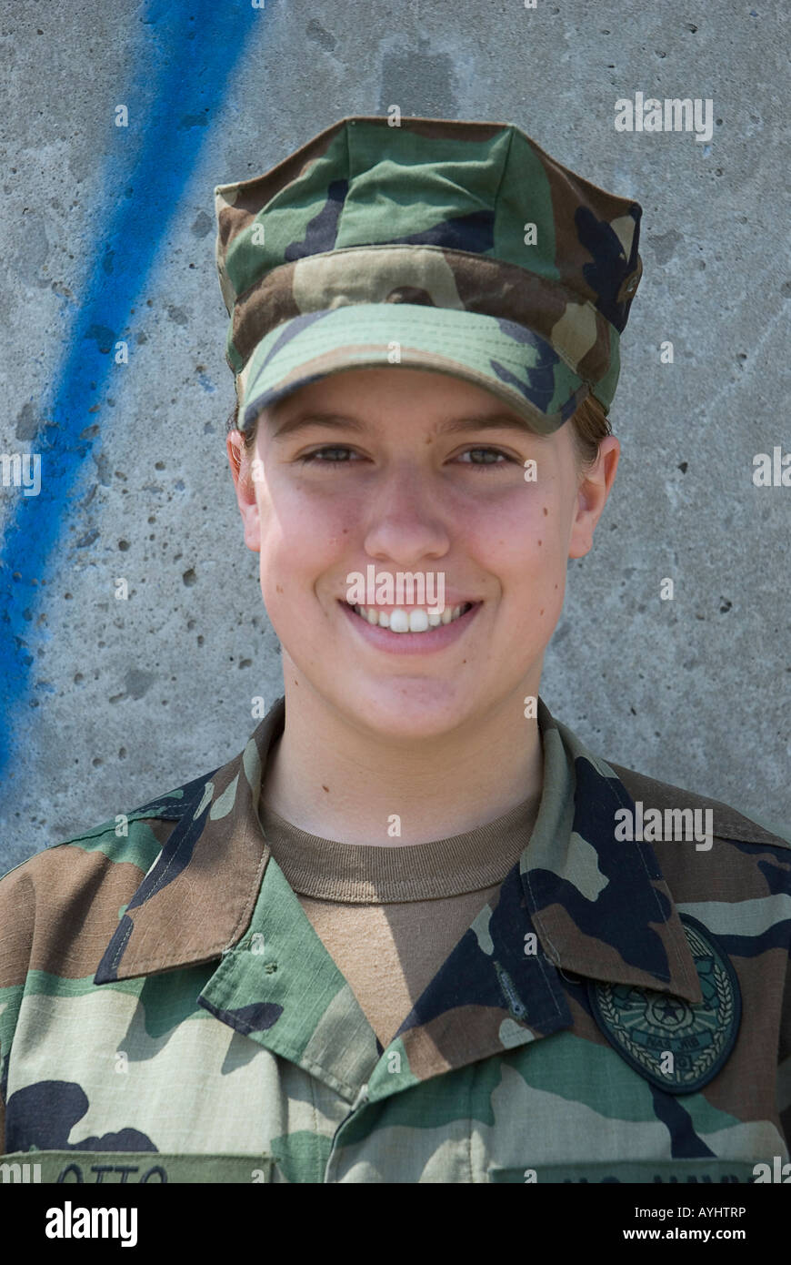 Enlisted marine uniform hi-res stock photography and images - Alamy
