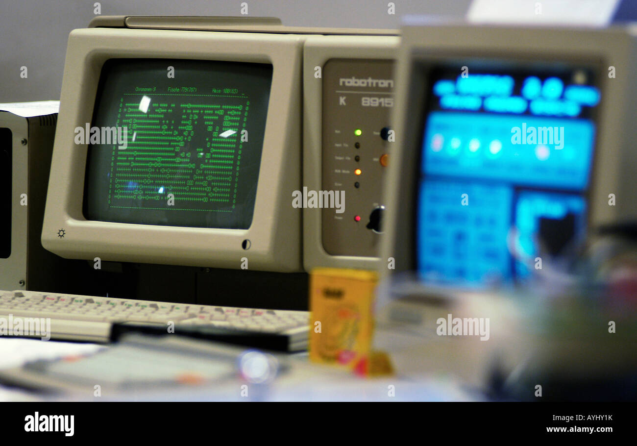 Antique computers at the Vintage Computer Festival, Munich, Germany ...