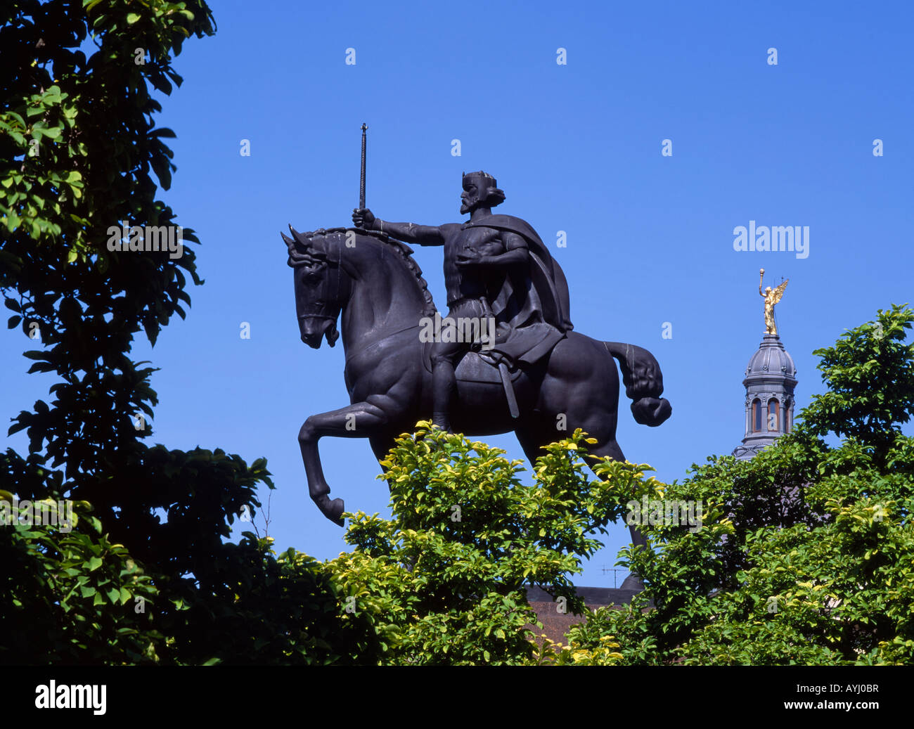 Statue of King Tomislava in trg Kralja Tomislava, Zagreb, Croatia Stock ...