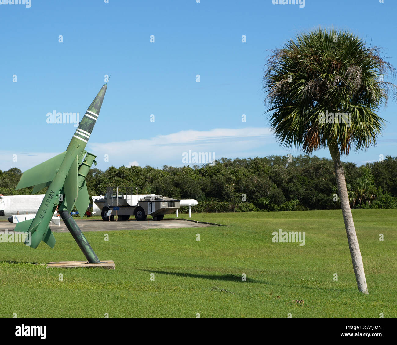 Launch honest hi-res stock photography and images - Alamy
