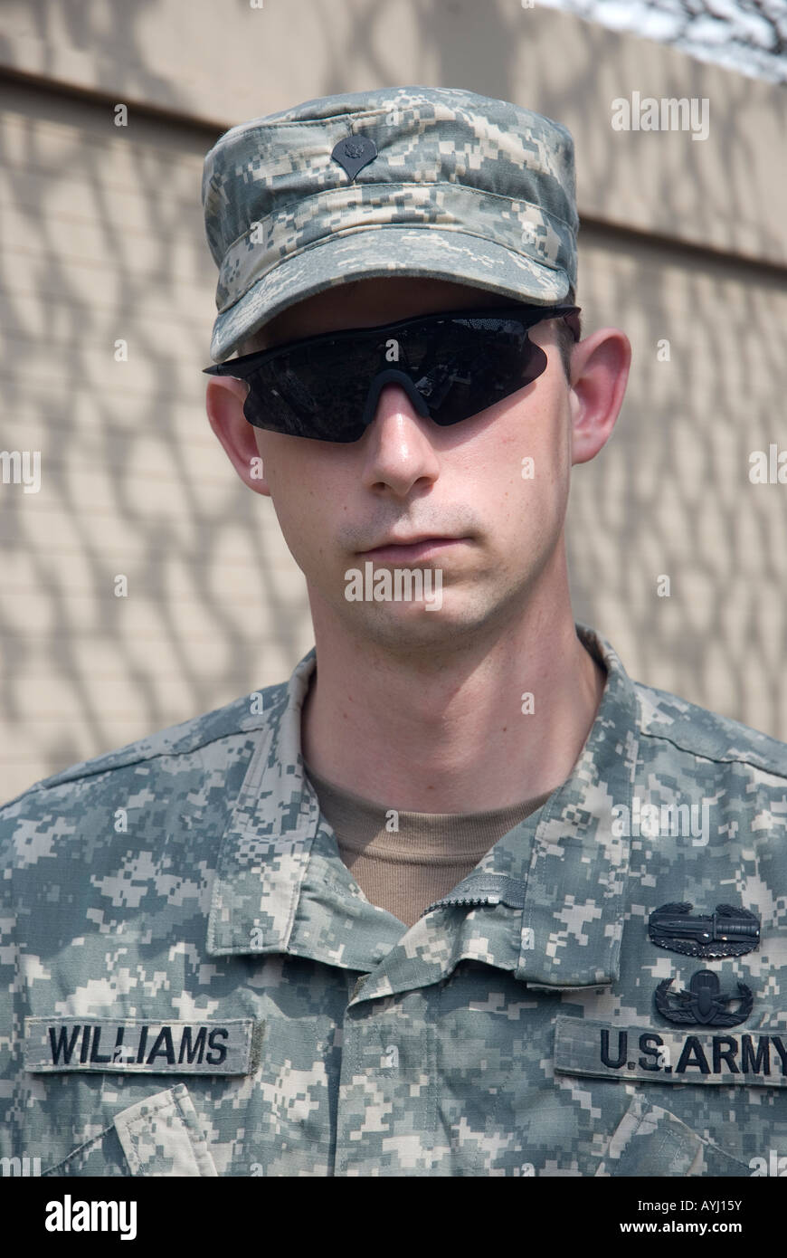 man in uniform Stock Photo - Alamy