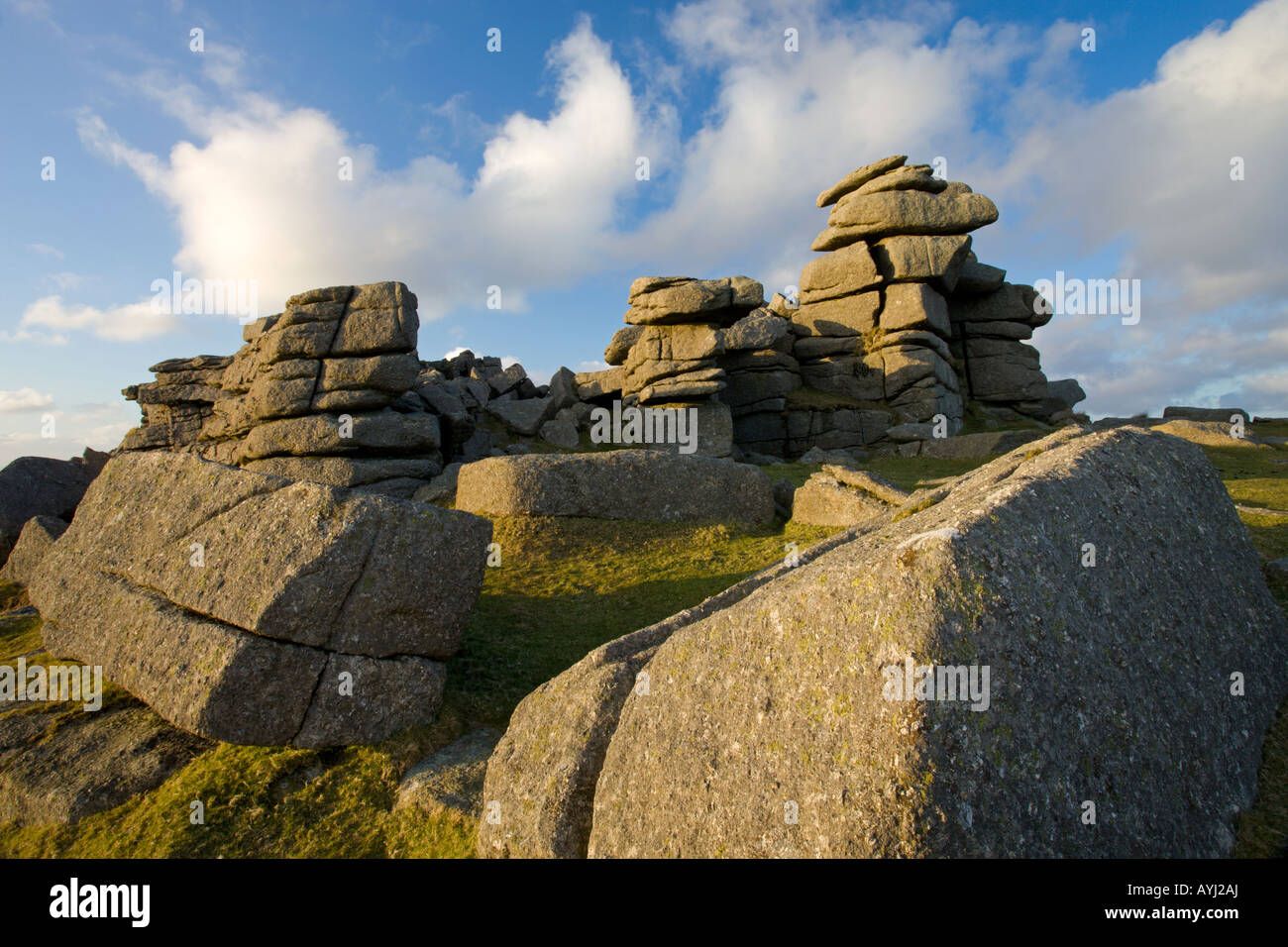 Dartmoor rock formations hi-res stock photography and images - Alamy