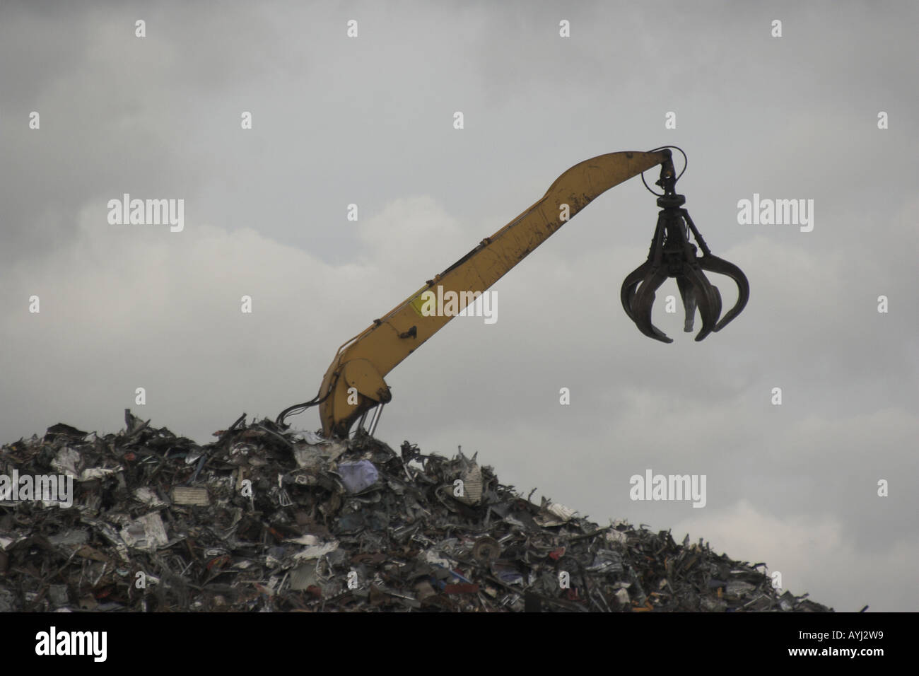 An assorted metal disposal facility in West Sussex, UK Stock Photo - Alamy