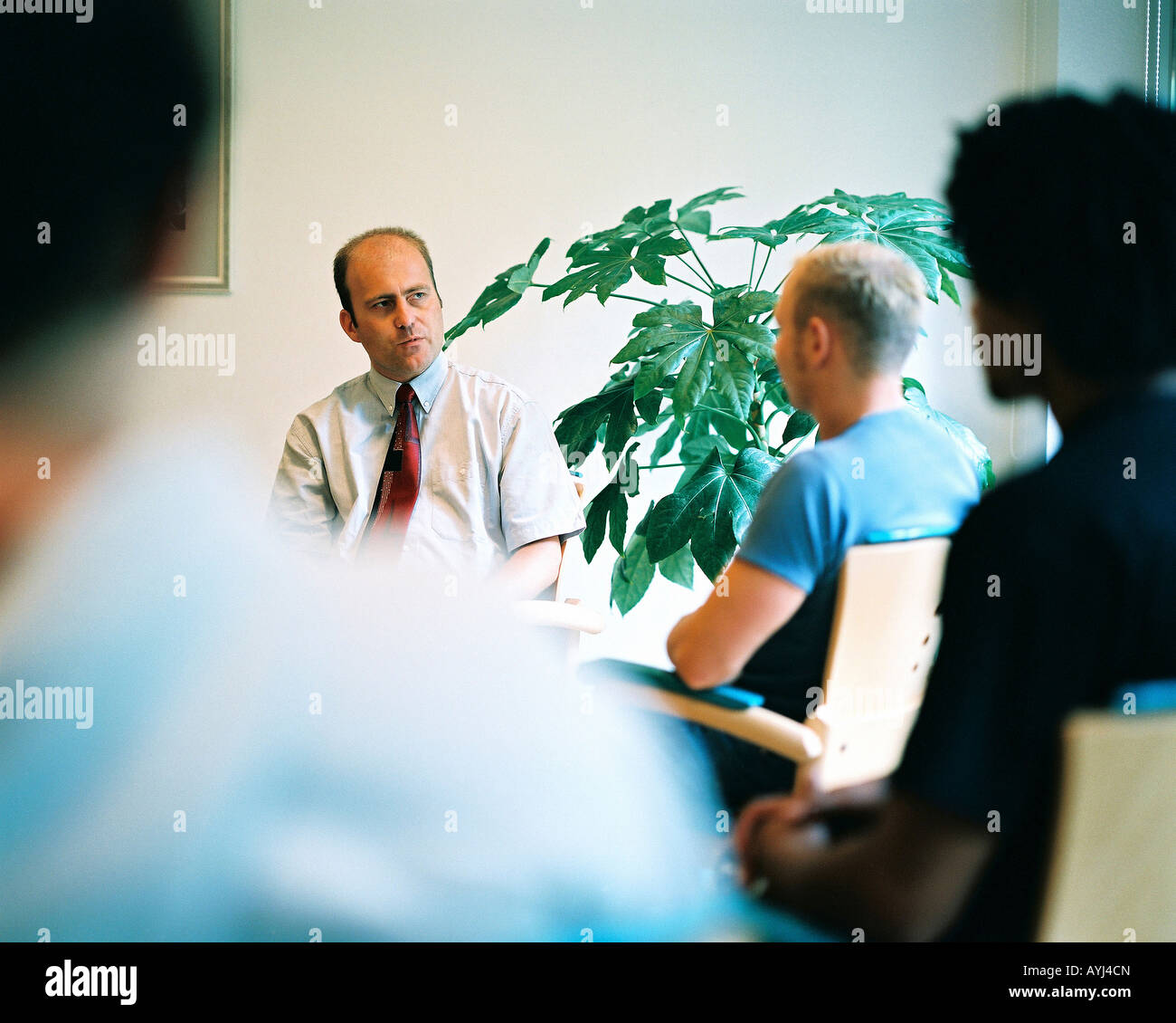 Conversational therapy hi-res stock photography and images - Alamy