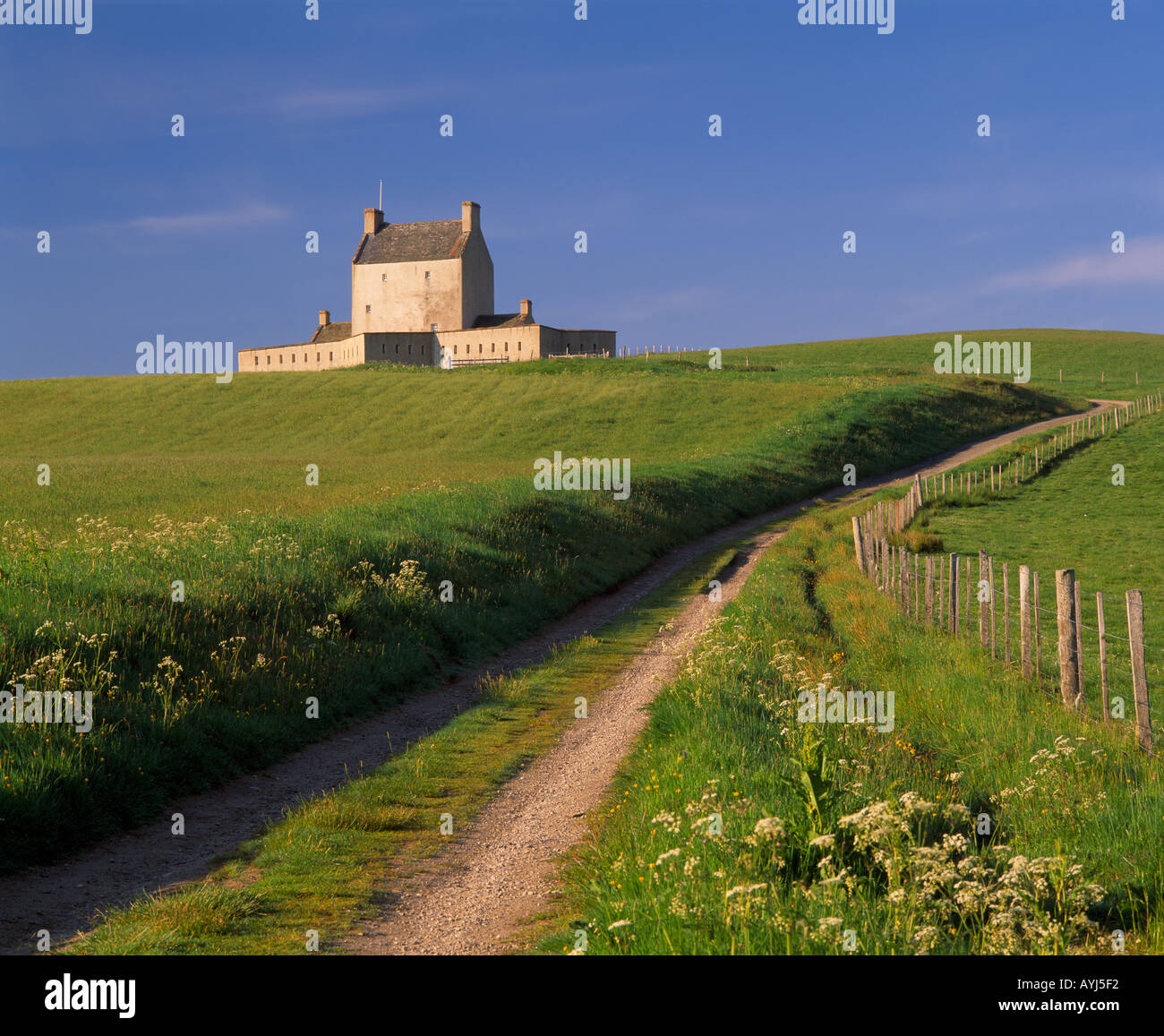Castle shaped house hi-res stock photography and images - Alamy