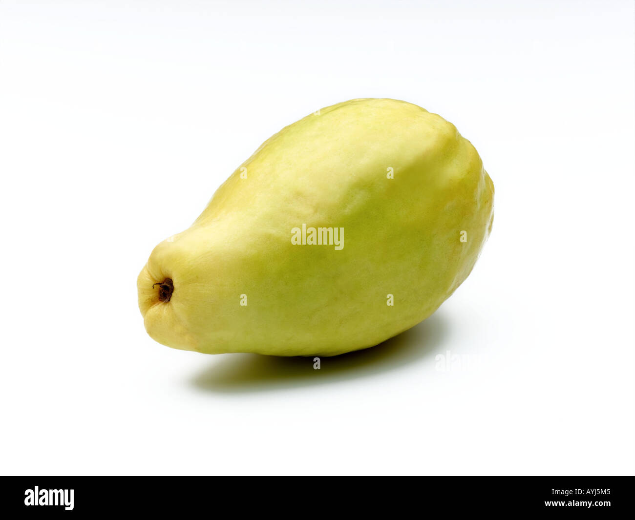 White guava fruit hi-res stock photography and images - Alamy