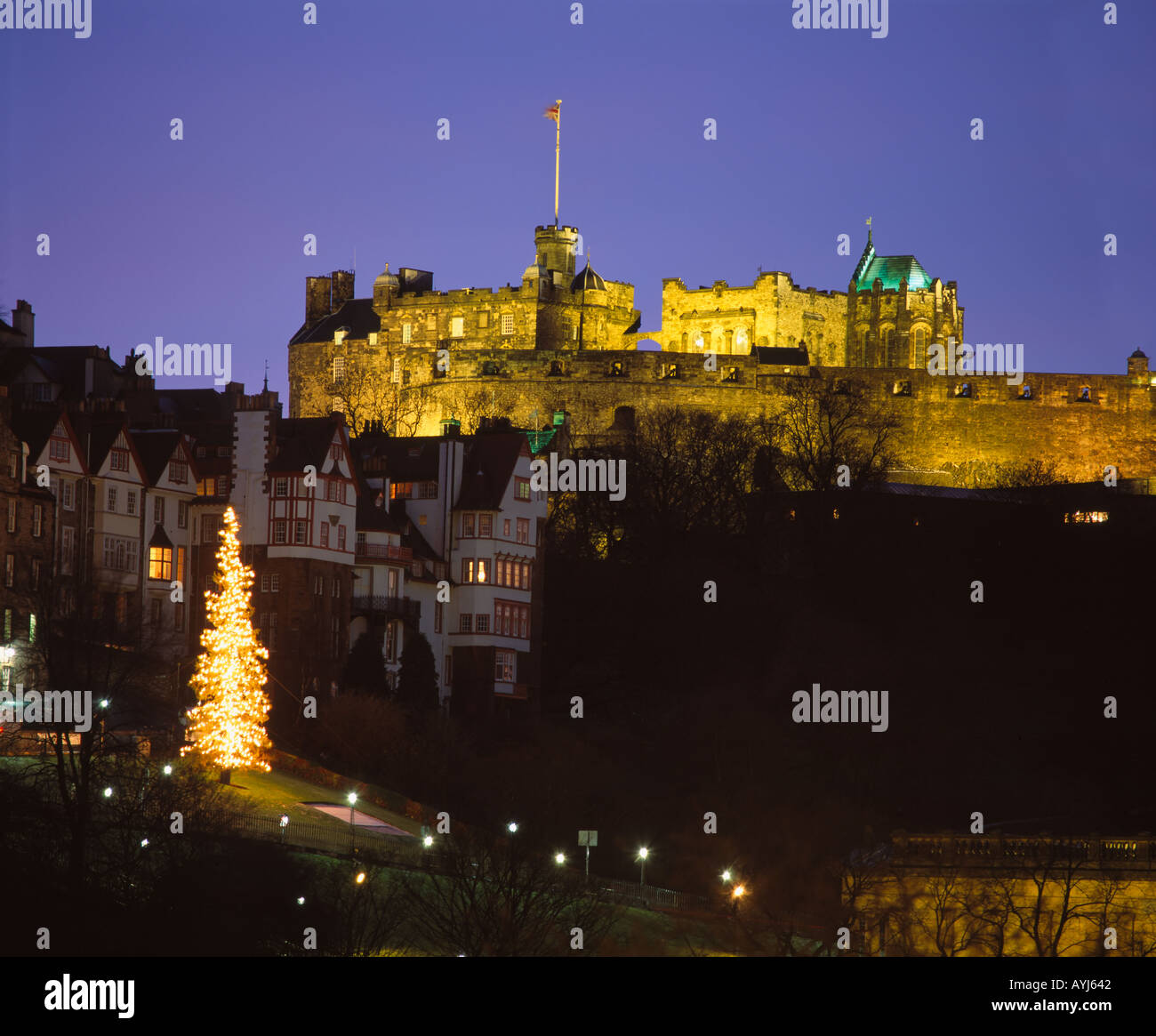 Edinburgh At Christmas High Resolution Stock Photography and Images - Alamy
