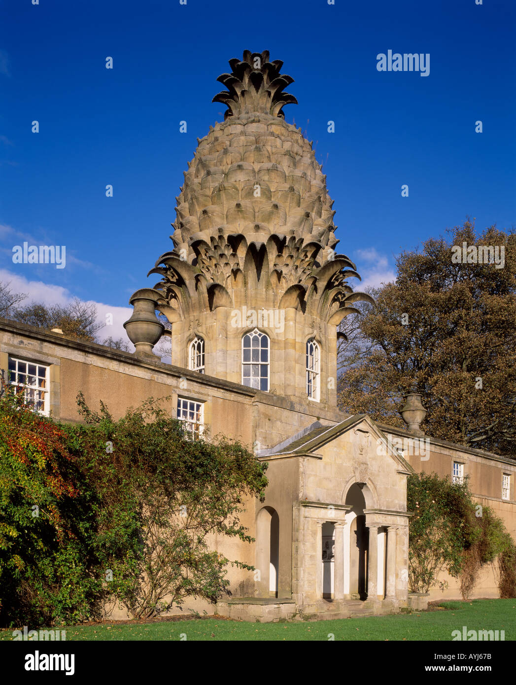 Dunmore Pineapple, Airth, Falkirk, Scotland, UK Stock Photo - Alamy