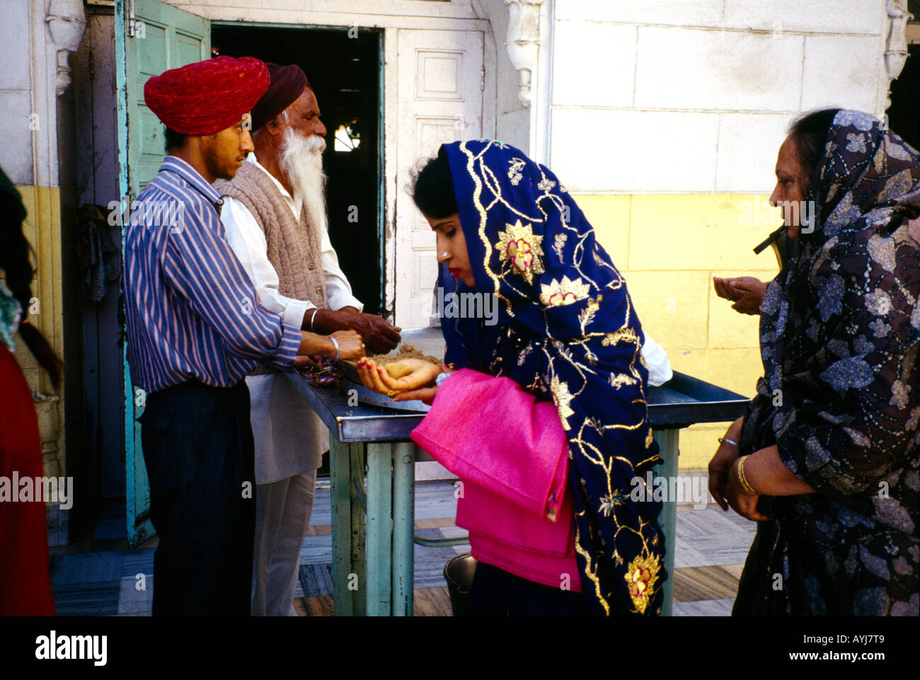 Delhi India Sisganj Karah Prashad Sikh Temple Site Of Martyrdom of Guru ...
