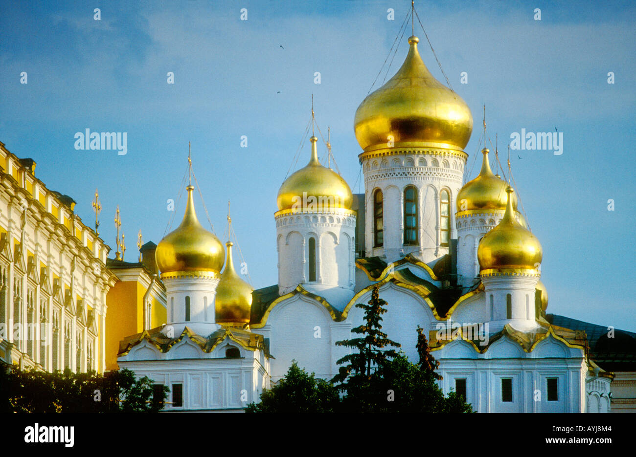 Moscow russia gold hi-res stock photography and images - Alamy