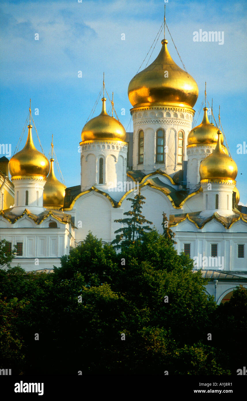 Moscow russia gold hi-res stock photography and images - Alamy