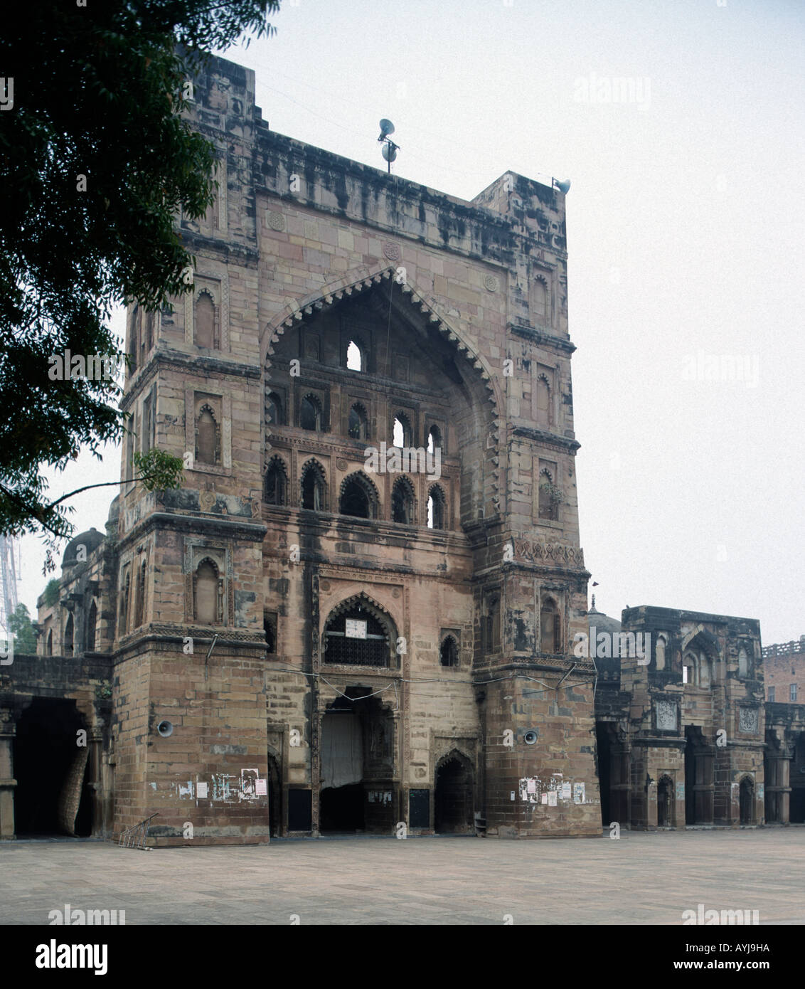 Atala masjid hi-res stock photography and images - Alamy
