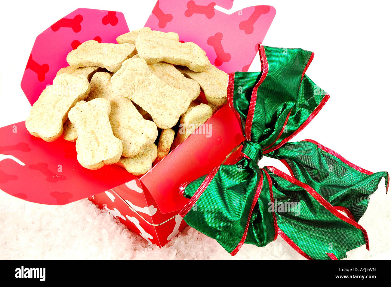 Box of dog biscuits hi-res stock photography and images - Alamy