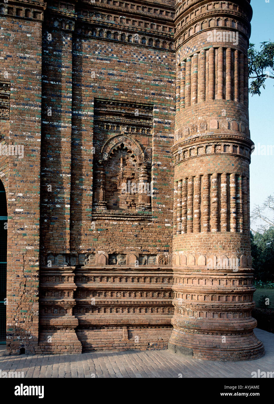 India mosque tiles hi-res stock photography and images - Alamy