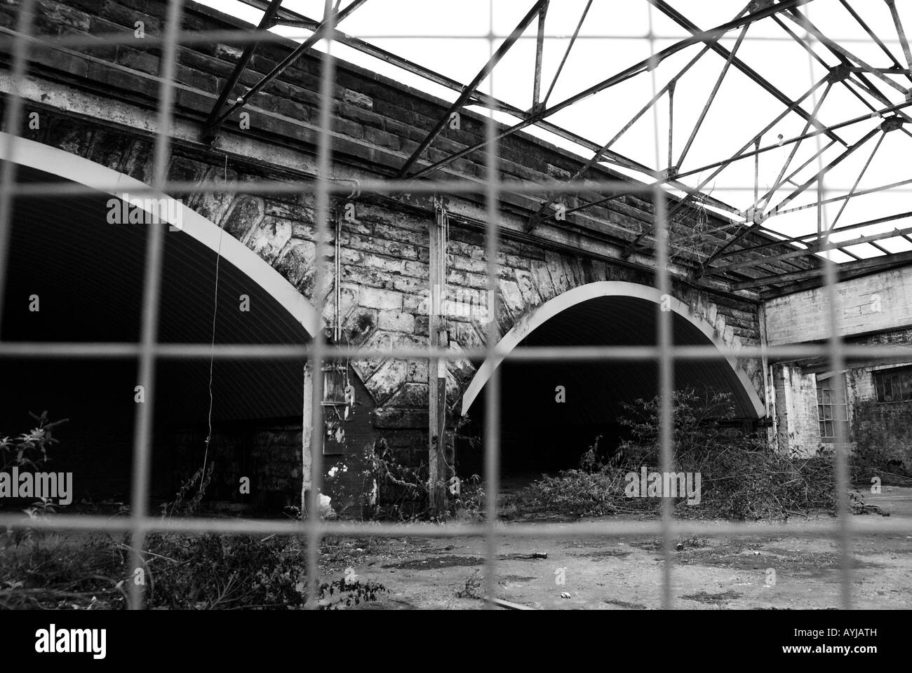 Broken building Black and White Stock Photos & Images - Alamy