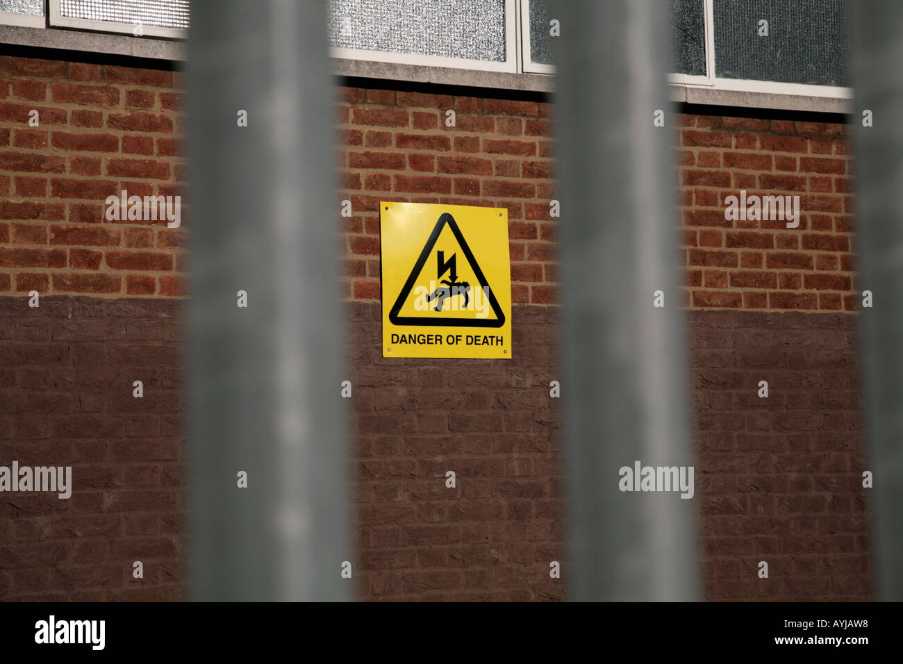 Danger death yellow warning hi-res stock photography and images - Alamy