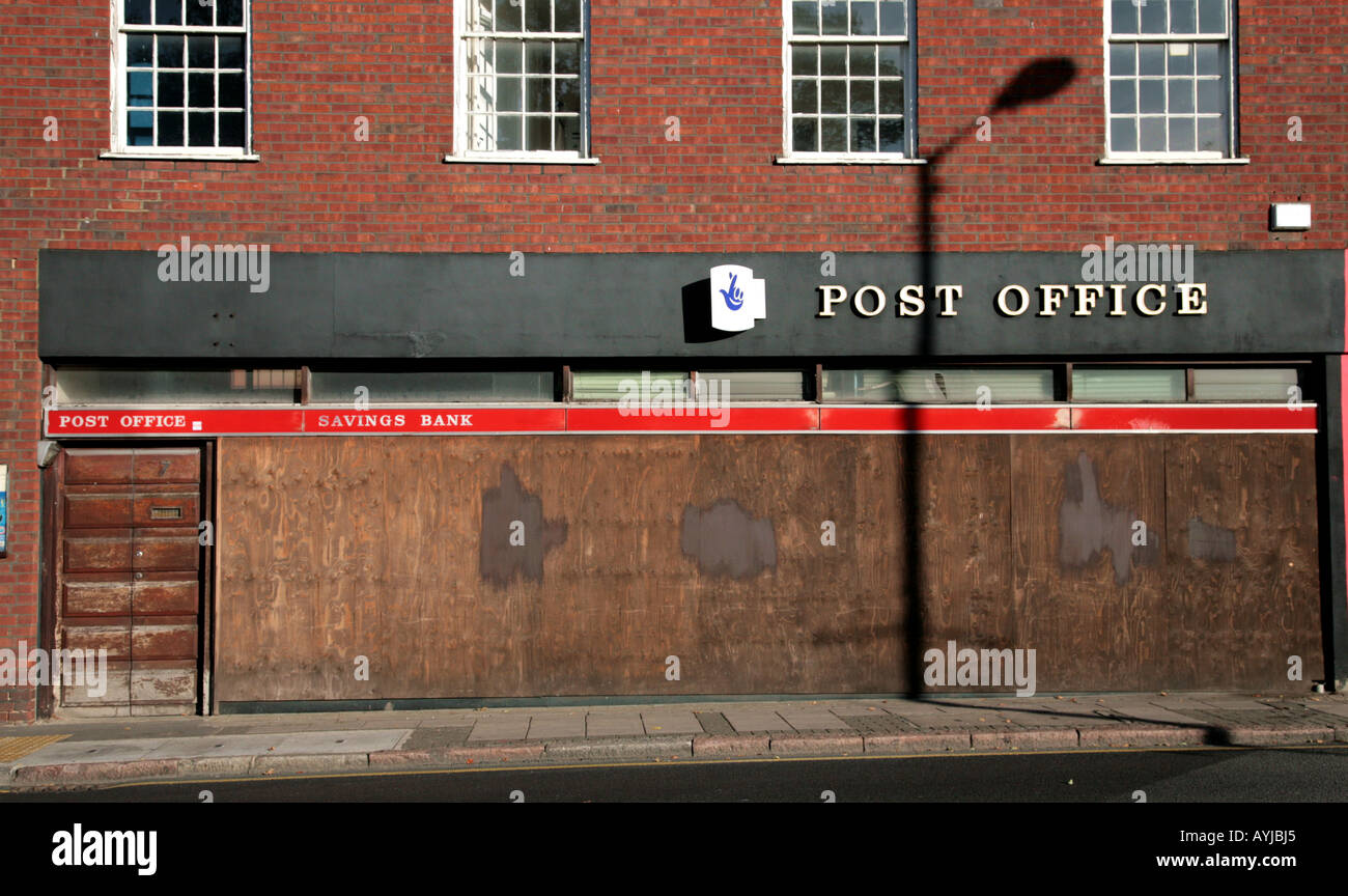 Post office closures hi-res stock photography and images - Alamy