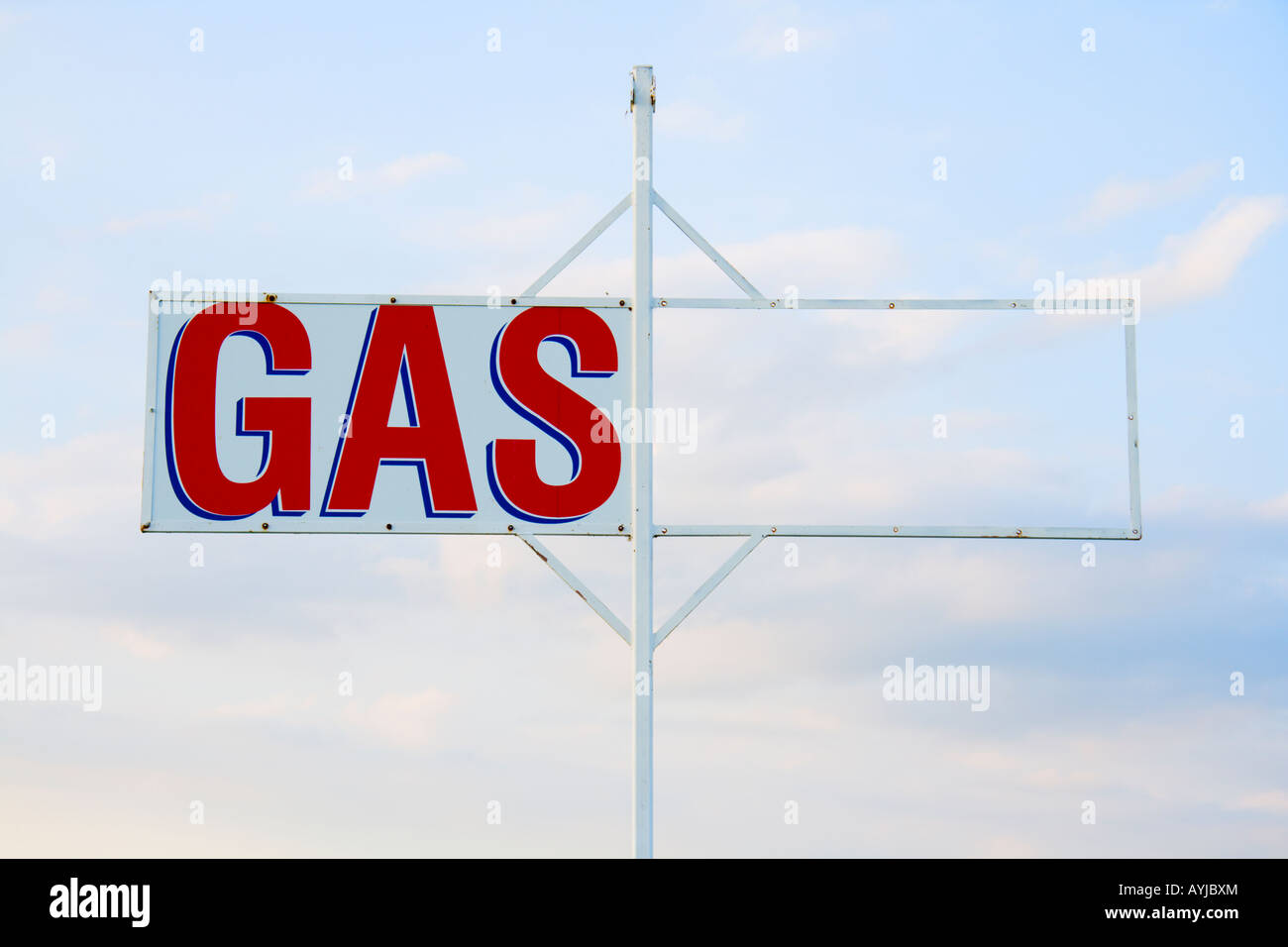 Service station sign hi-res stock photography and images - Alamy