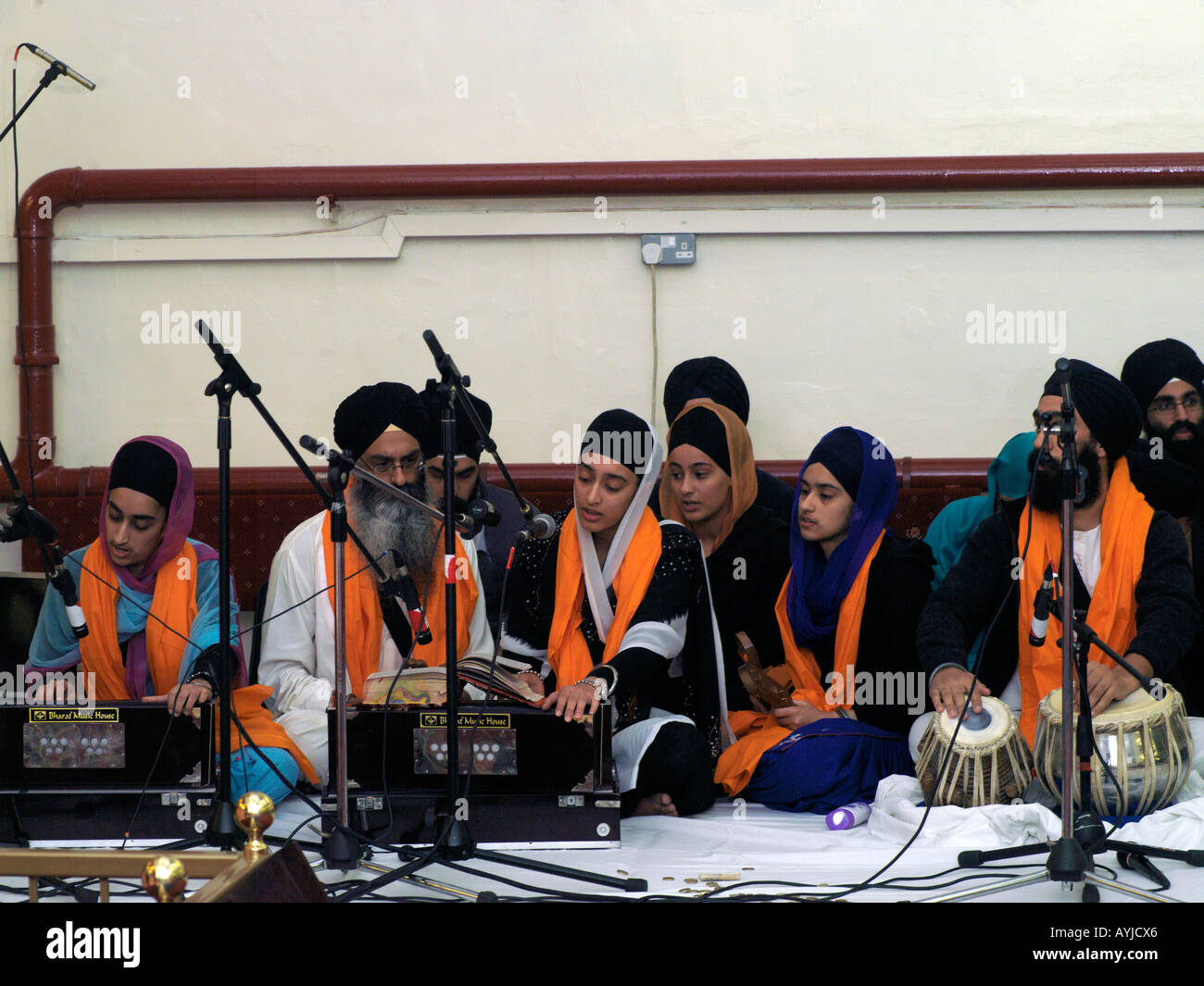 Kirtani hi-res stock photography and images - Alamy