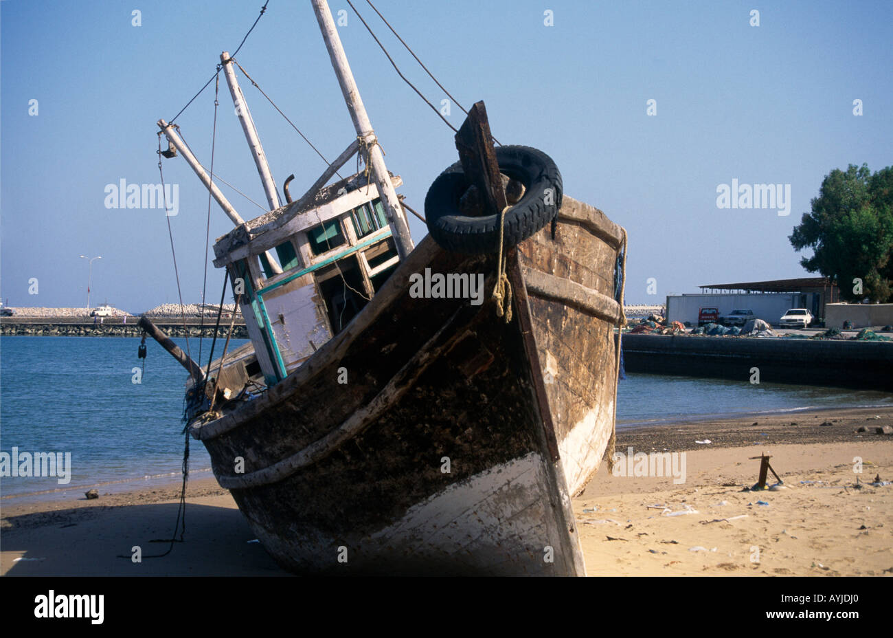 Sharjah UAE Dibba Dhow On Beach Stock Photo - Alamy