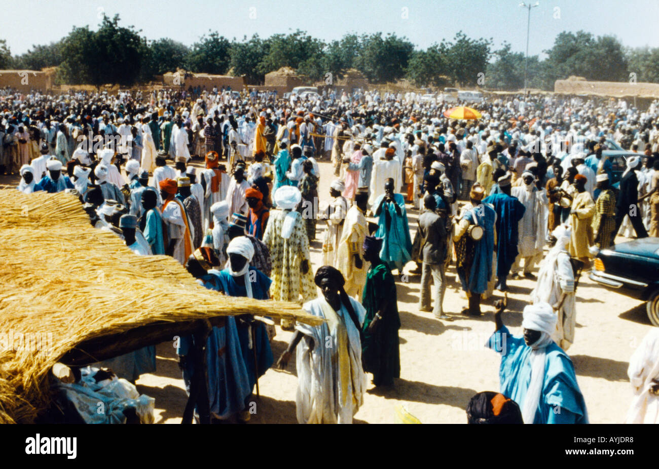 Niger Crowds Of People At Market Stock Photo - Alamy