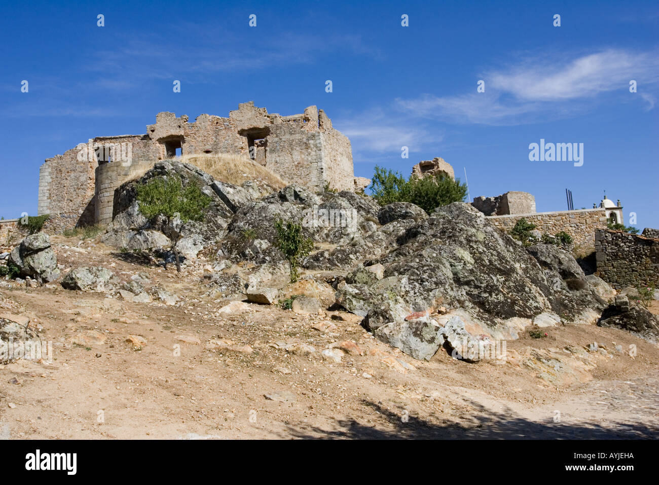 Castelo rodrigo portugal hi-res stock photography and images - Alamy