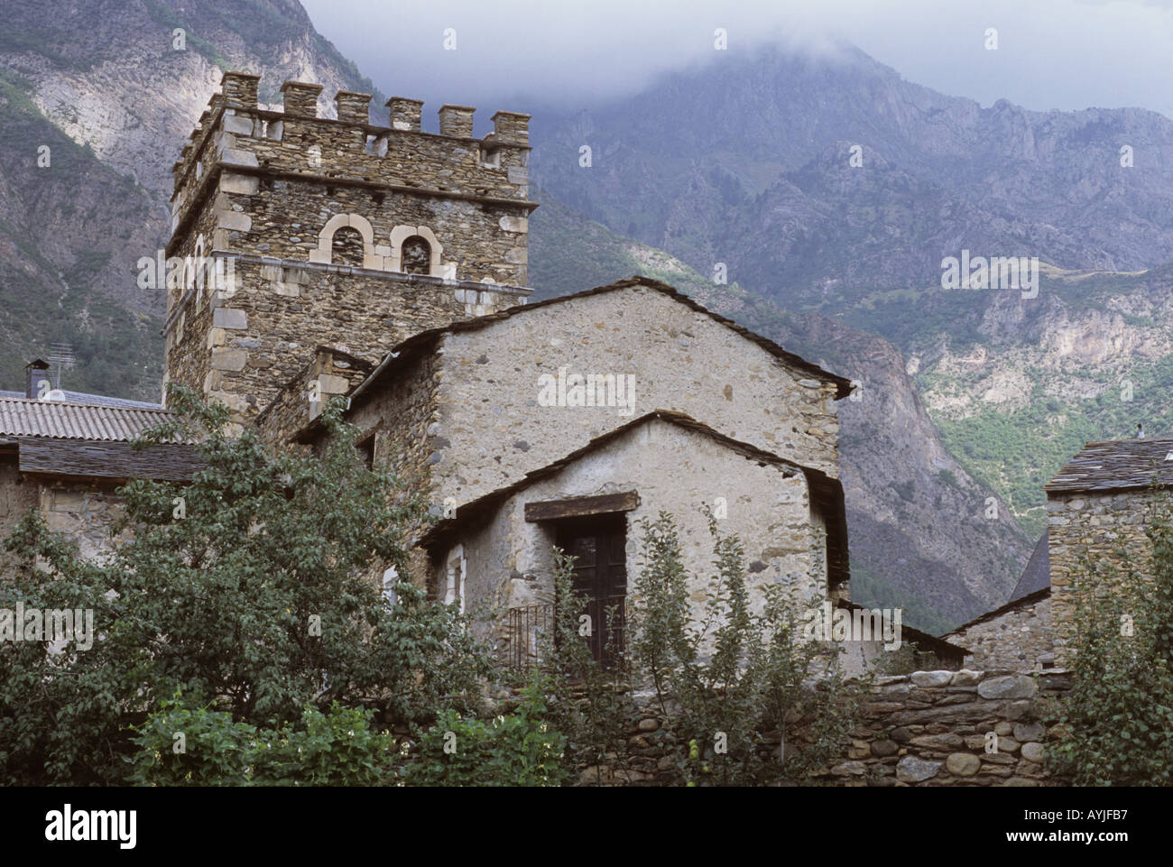 Benasque village hi-res stock photography and images - Alamy