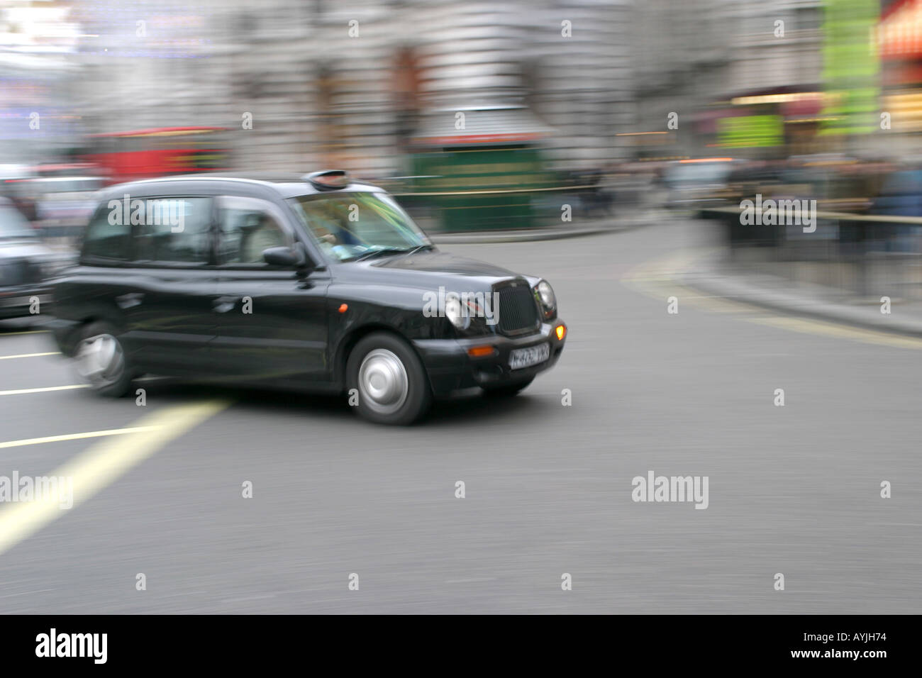 London Black Taxi Cab Stock Photo - Alamy