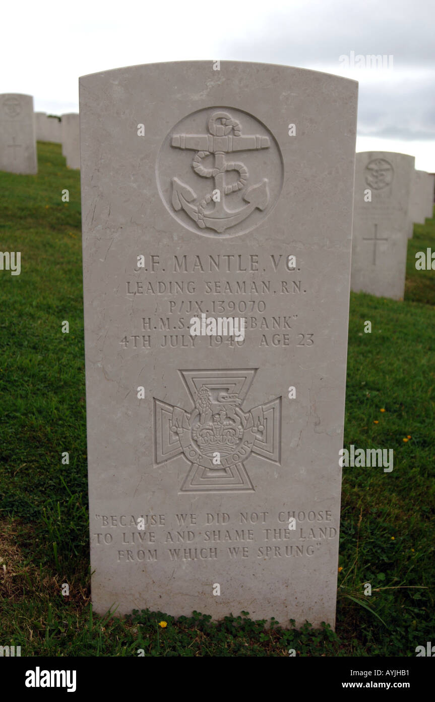 Hms foylebank jack mantle hi-res stock photography and images - Alamy