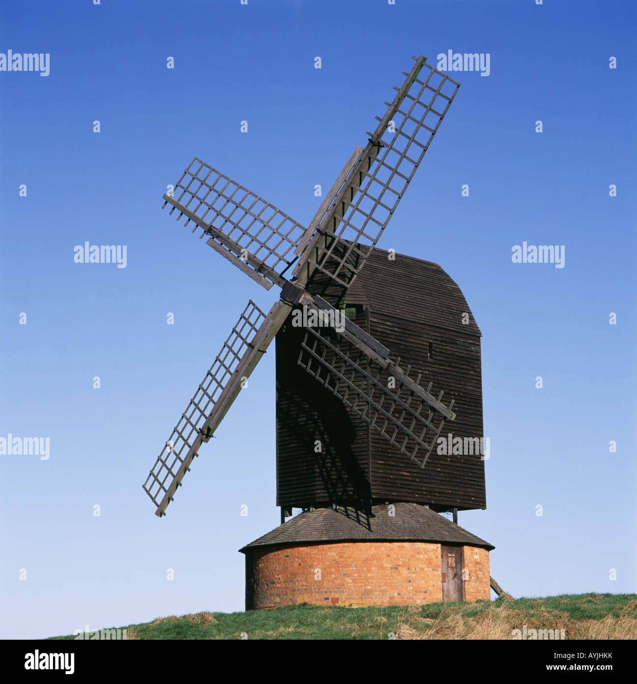 Black park england buckinghamshire hi-res stock photography and images ...