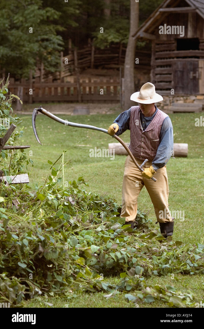 To scythe hi-res stock photography and images - Alamy