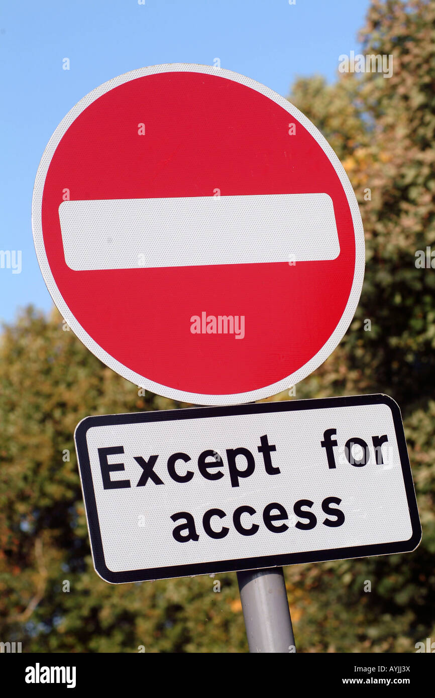 no entry road sign in the uk Stock Photo - Alamy no entry road sign in the uk Stock Photo - Alamy