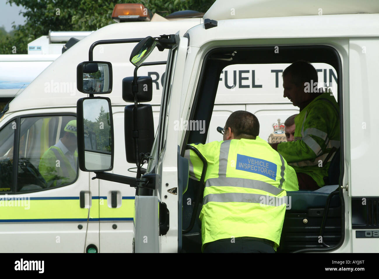 Vehicle Inspectorate roadside checks in the uk Stock Photo - Alamy