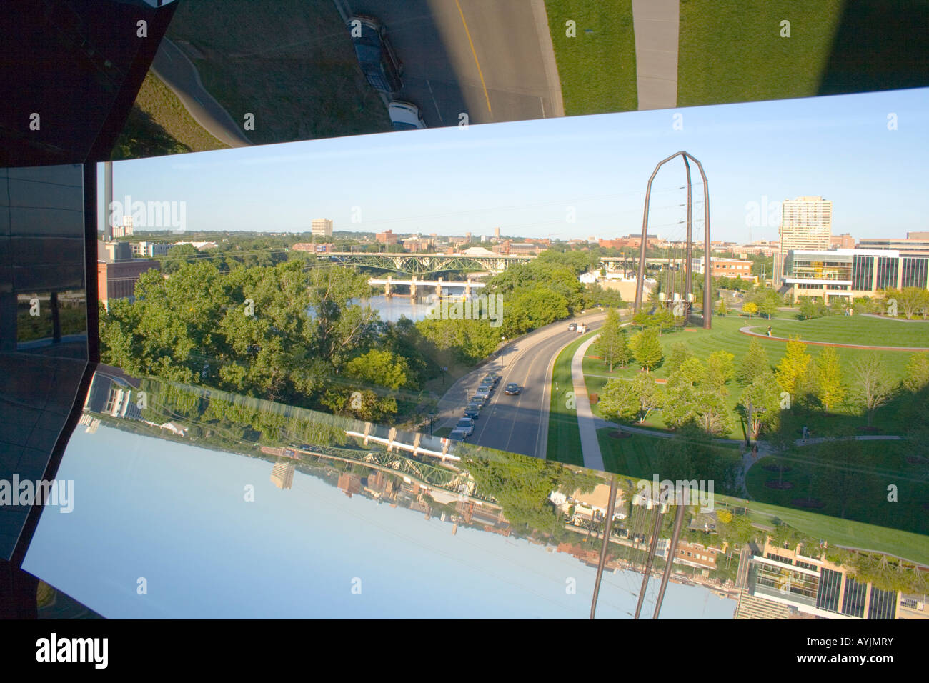 I 35w mississippi river bridge hi-res stock photography and images - Alamy