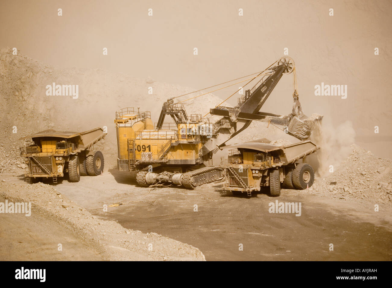 Mine dump trucks hi-res stock photography and images - Alamy
