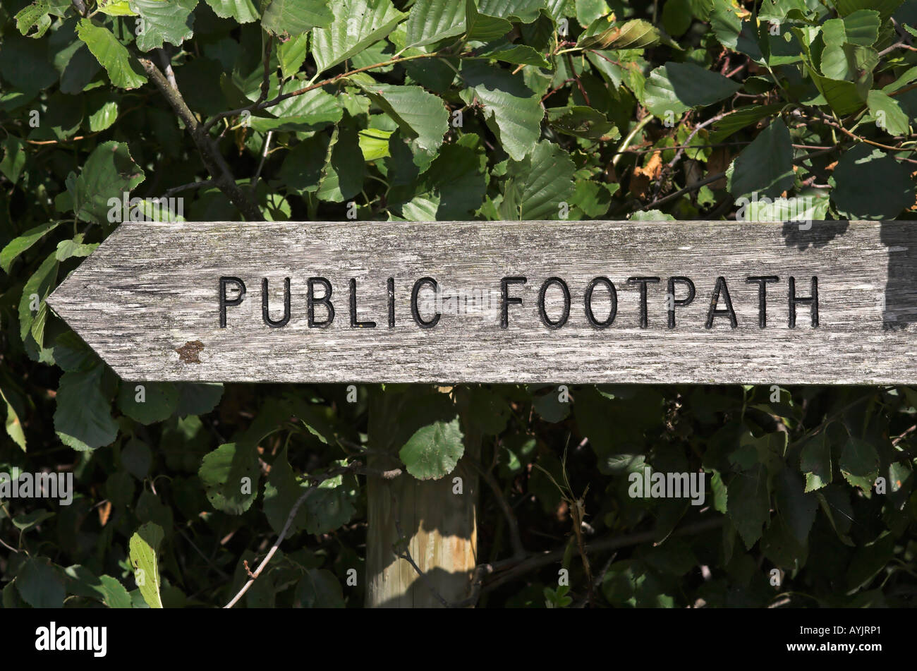 Footpath signal hi-res stock photography and images - Alamy