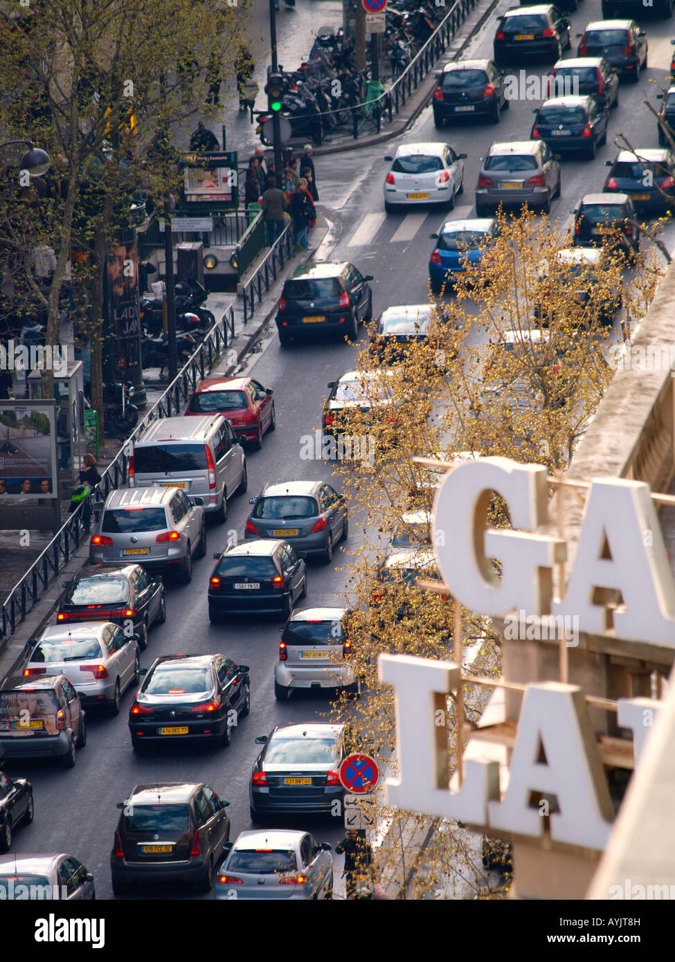Paris rush hour traffic picture taken from the roof of Galeries ...