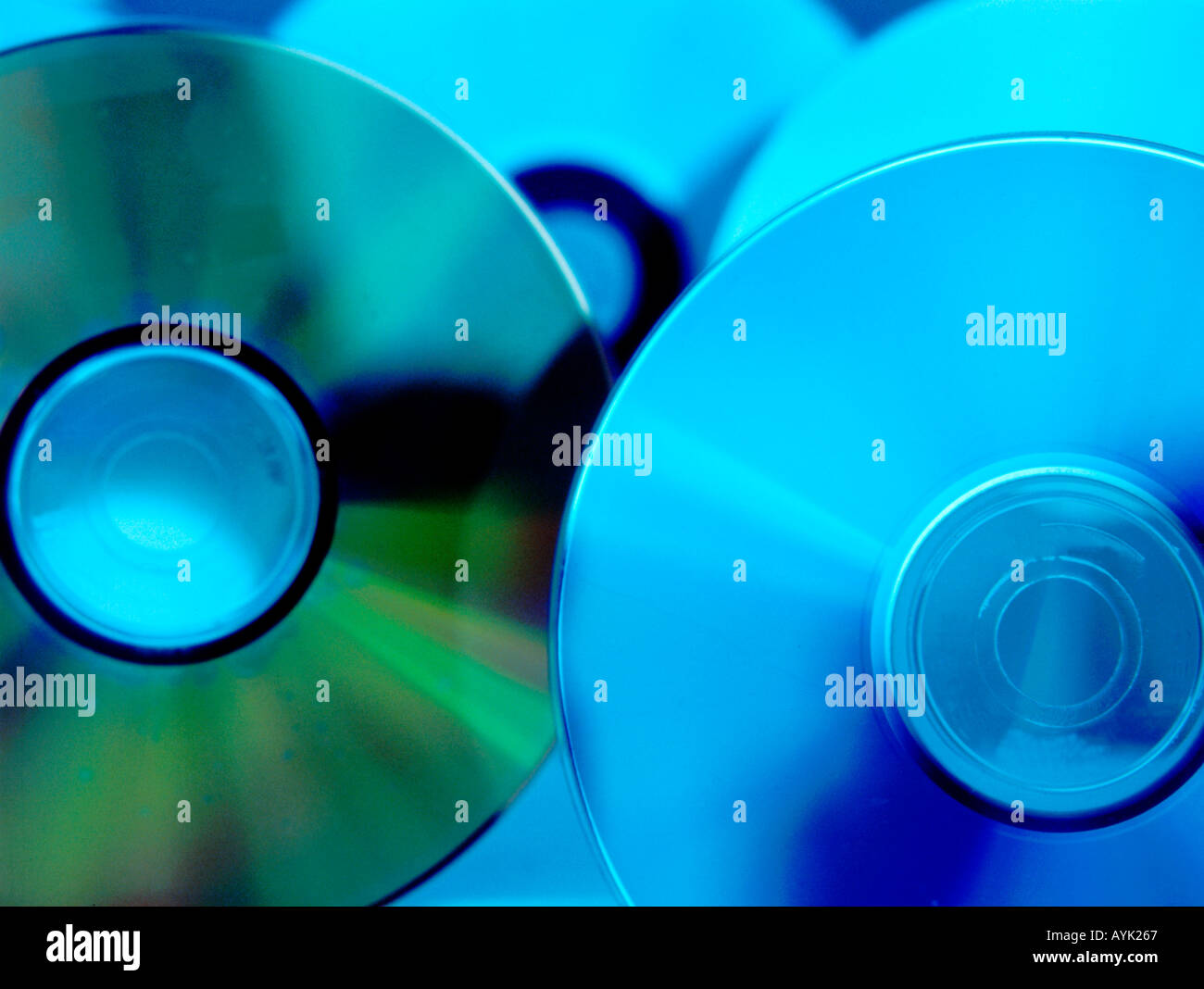 Cd roms hi-res stock photography and images - Alamy