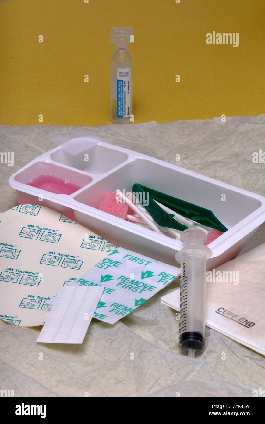 Picc catheter hi-res stock photography and images - Alamy