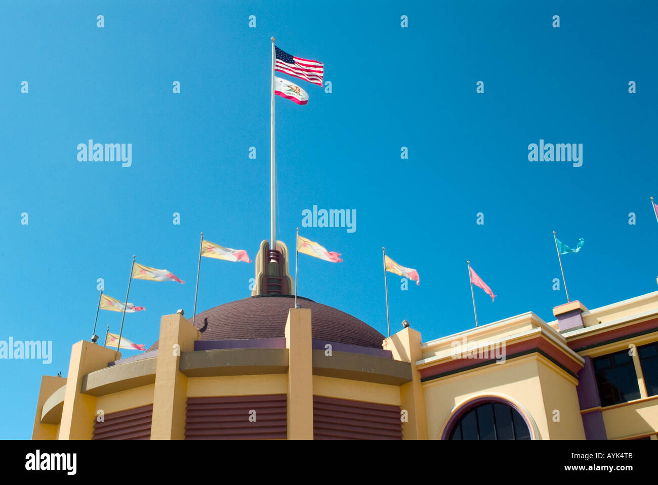 Santa Cruz Beach Boardwalk amusement park Arcade building exterior with ...