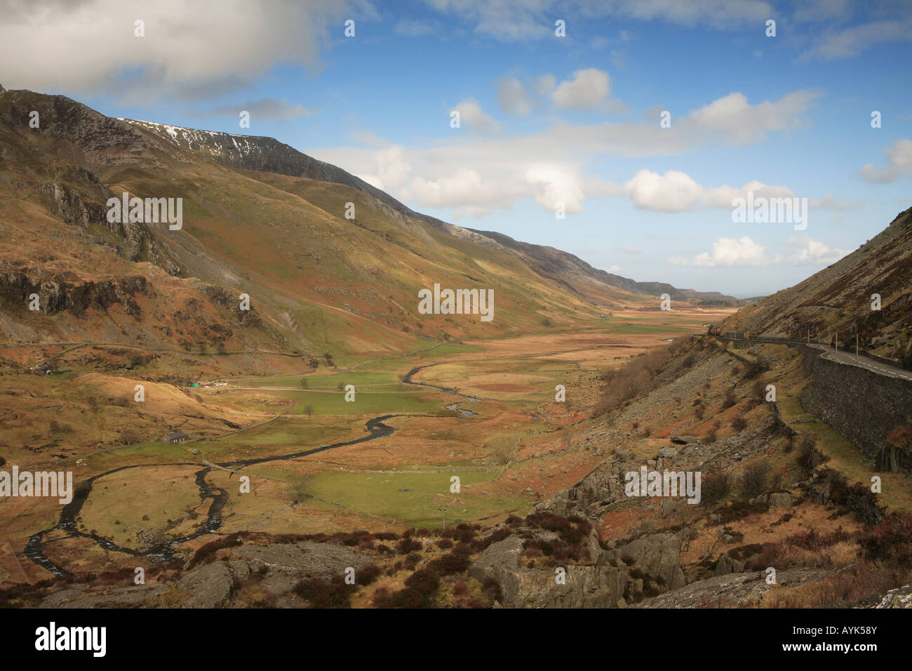 Nant ffrancon pass hi-res stock photography and images - Alamy