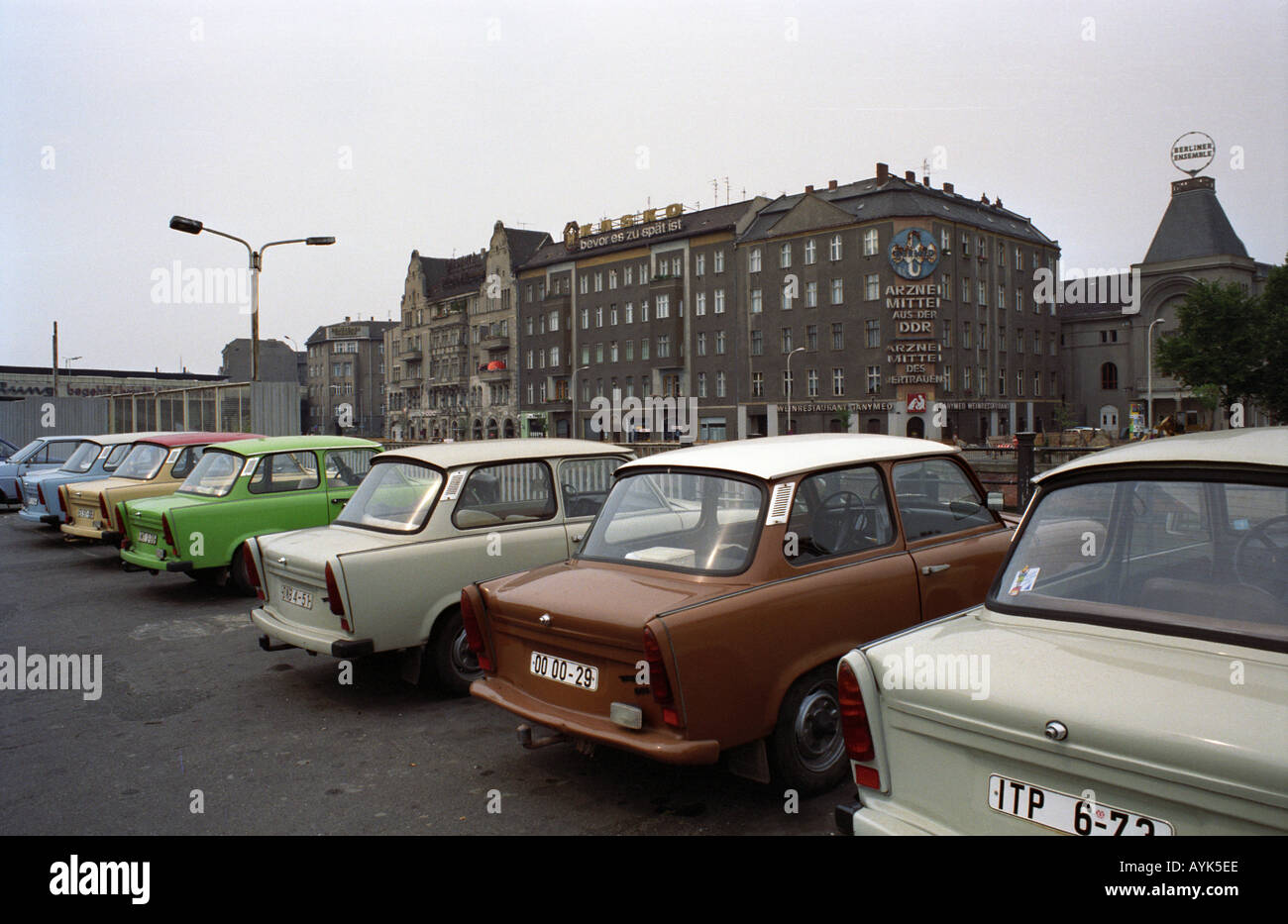 Gdr cars hi-res stock photography and images - Alamy