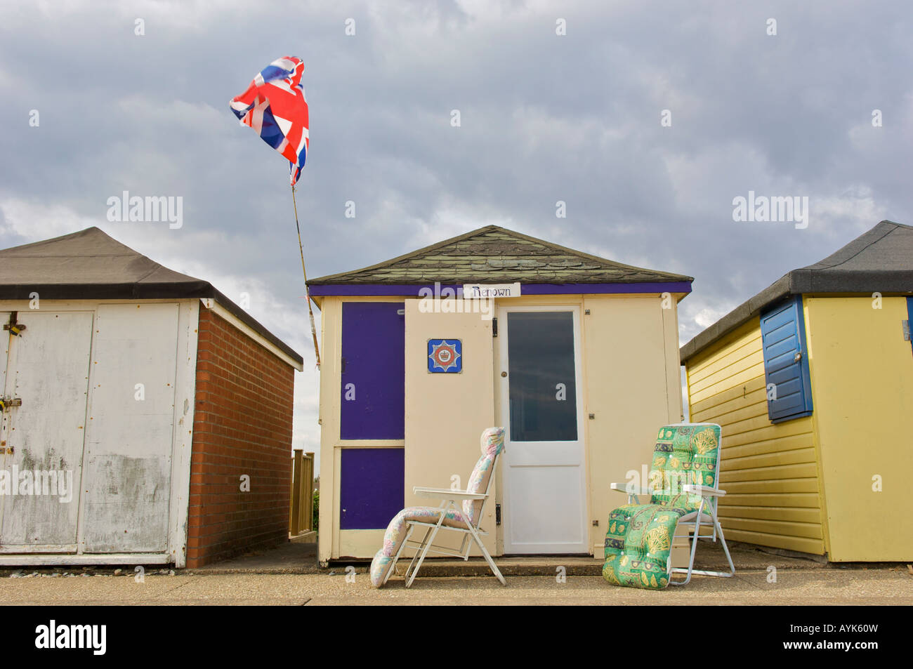 Beach huts at Chapel St. Leonard near Skegness in Lincolnshire Stock ...