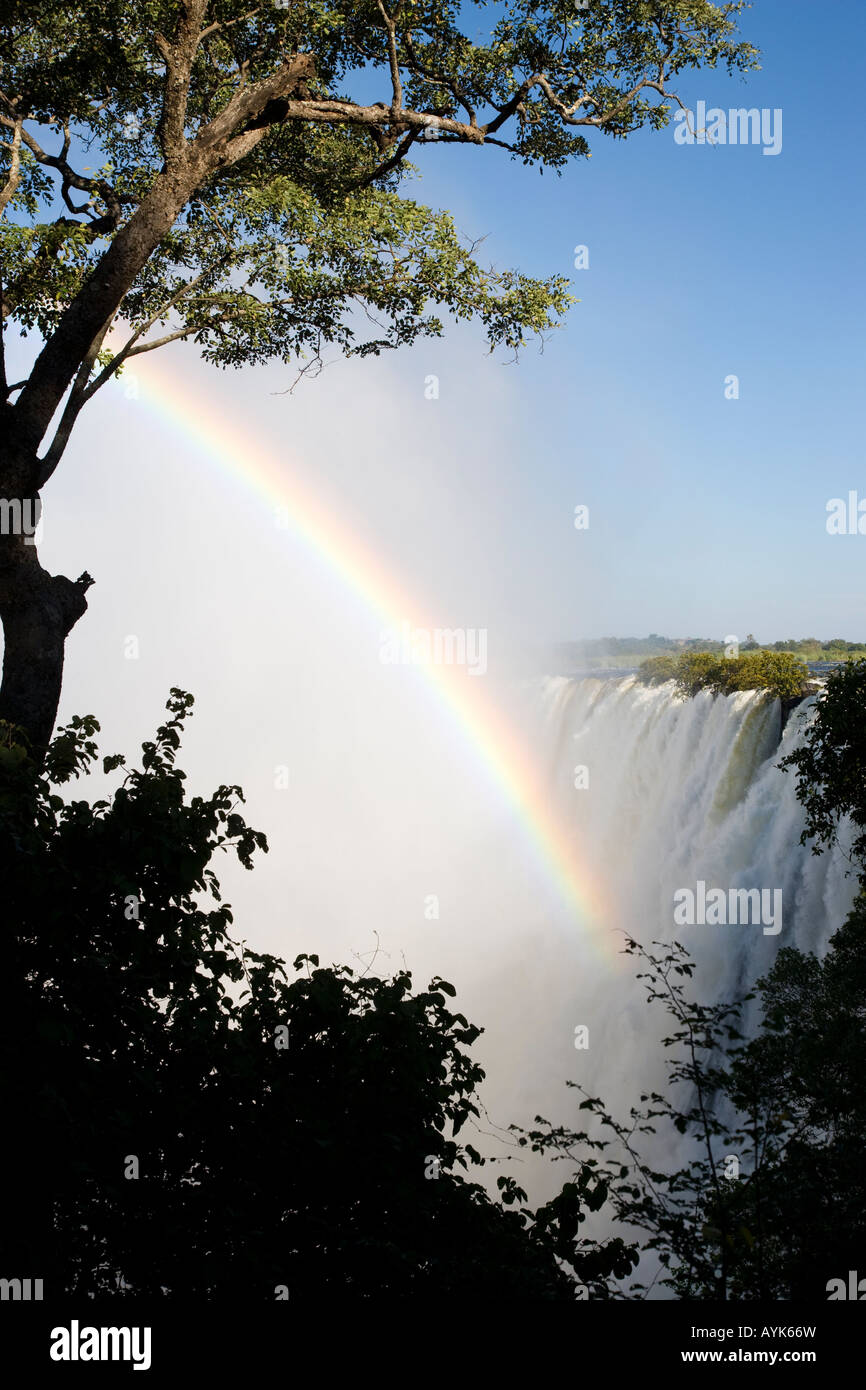 Victoria falls and rainbow hi-res stock photography and images - Alamy