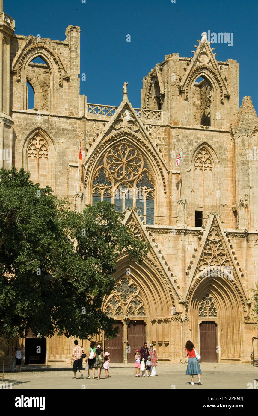 Muslim Family Women and Children Posing at Lala Mustafa Pasha Mosque ...