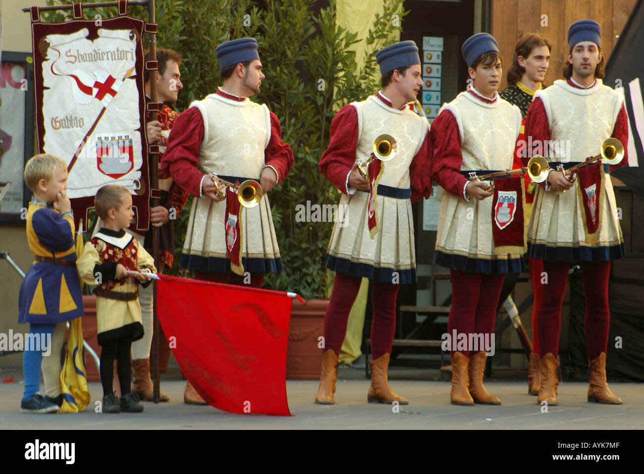 Medieval trumpets hi-res stock photography and images - Alamy