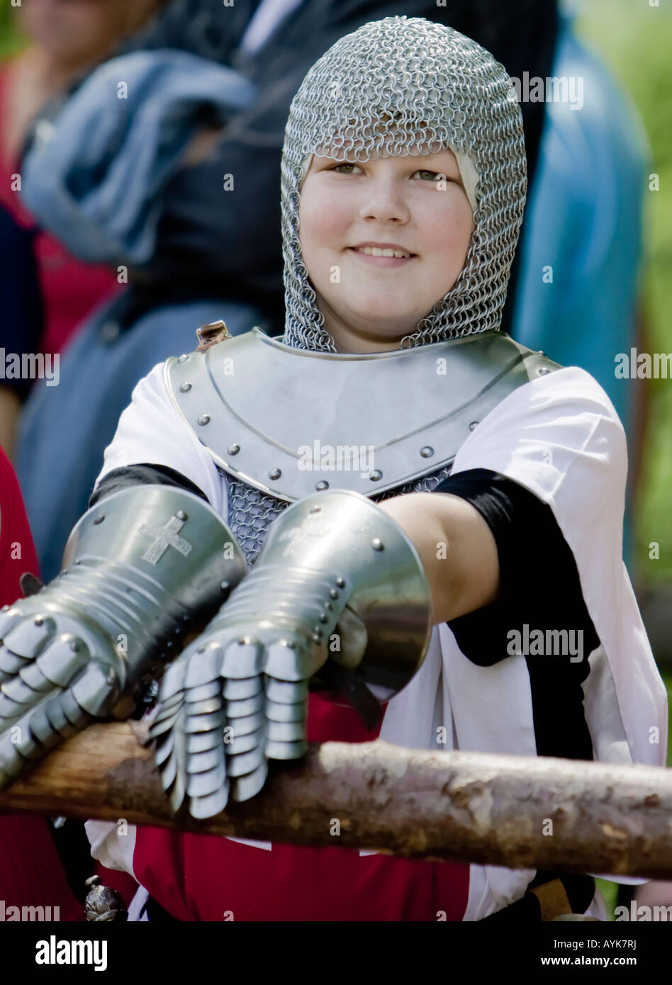 Boy dressed as knight hi-res stock photography and images - Alamy