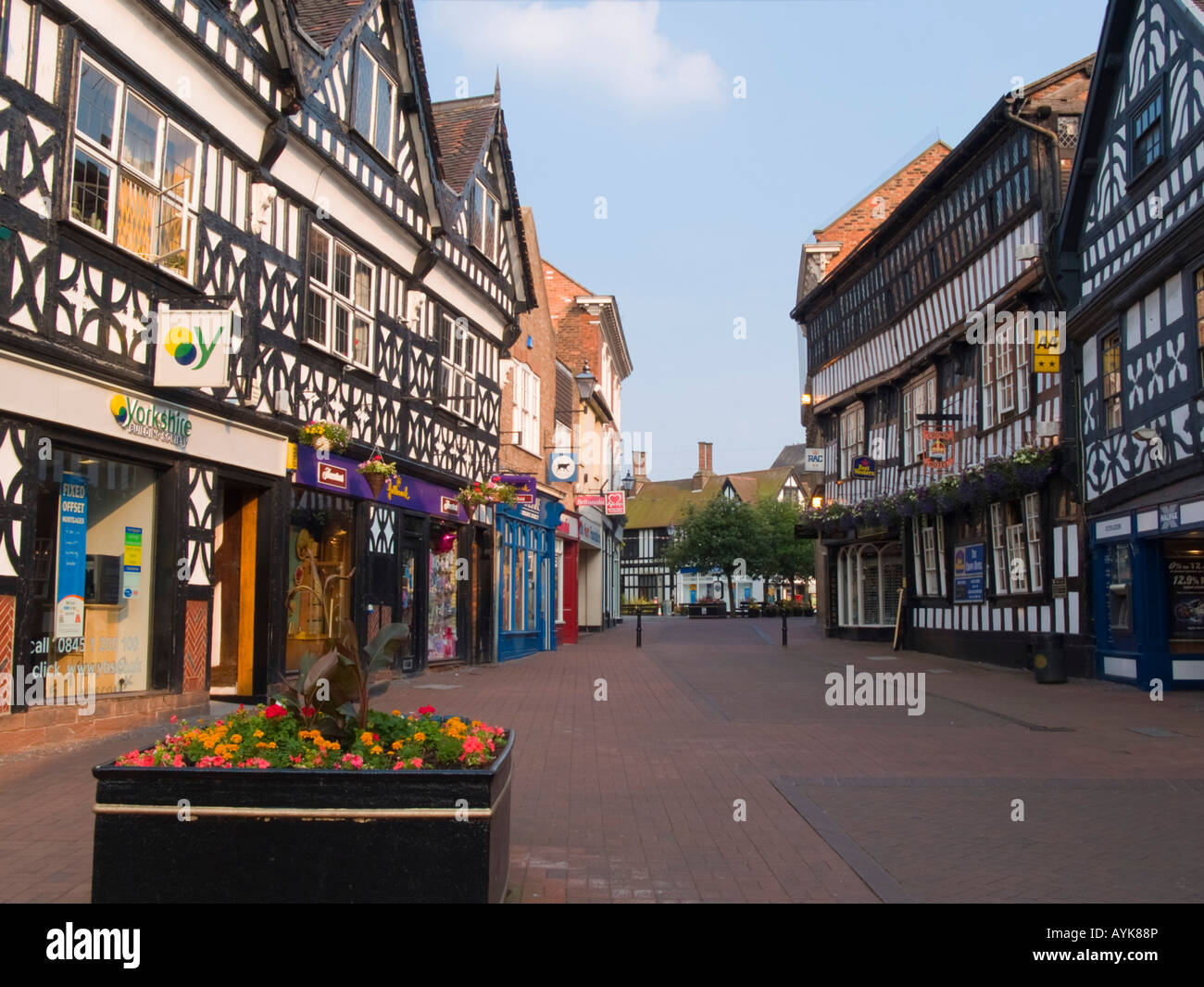 BLACK and WHITE TUDOR BUILDINGS 16th century timber-framed Crown Hotel ...